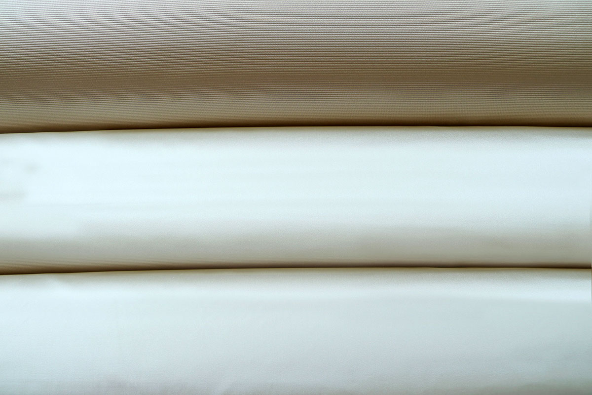 Tessuti in seta per abbigliamento di alta qualità | new tess